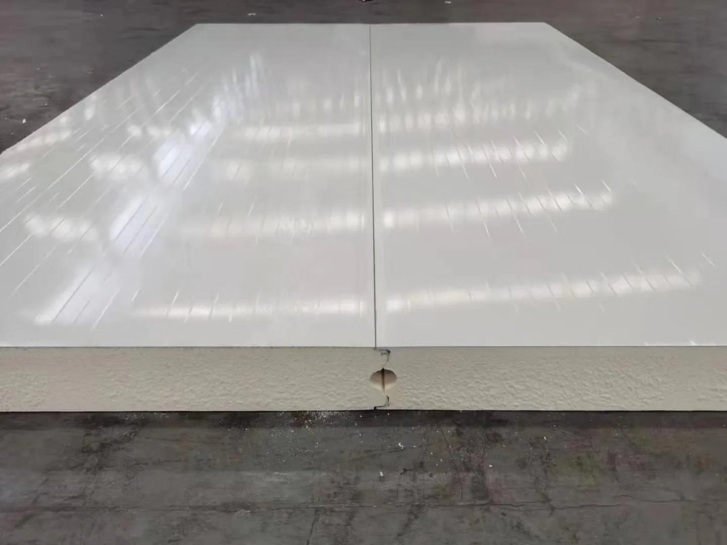 Fire Retardant Polyurethane Composite Sandwich Board