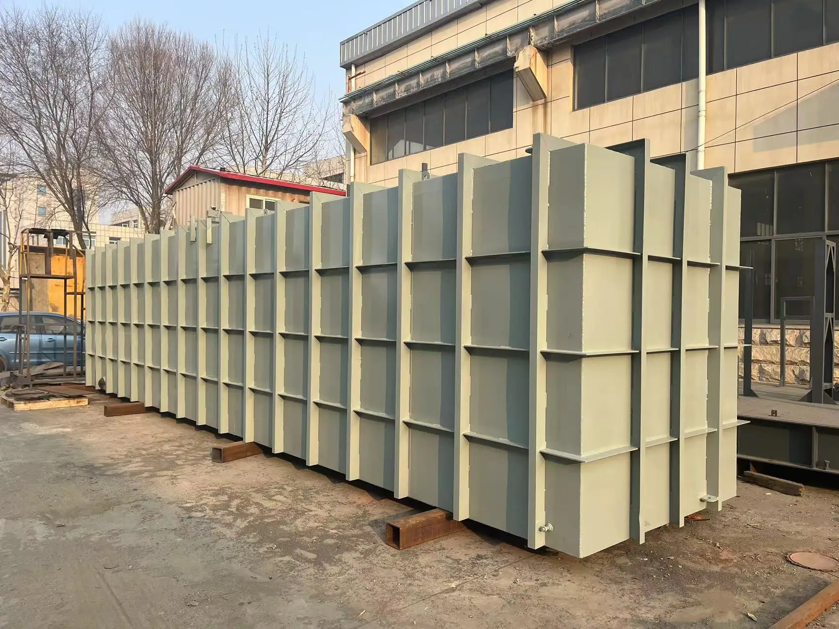 Painting Effect of 40ft Bunker Protect Family with Our Nuclear Bunker ...