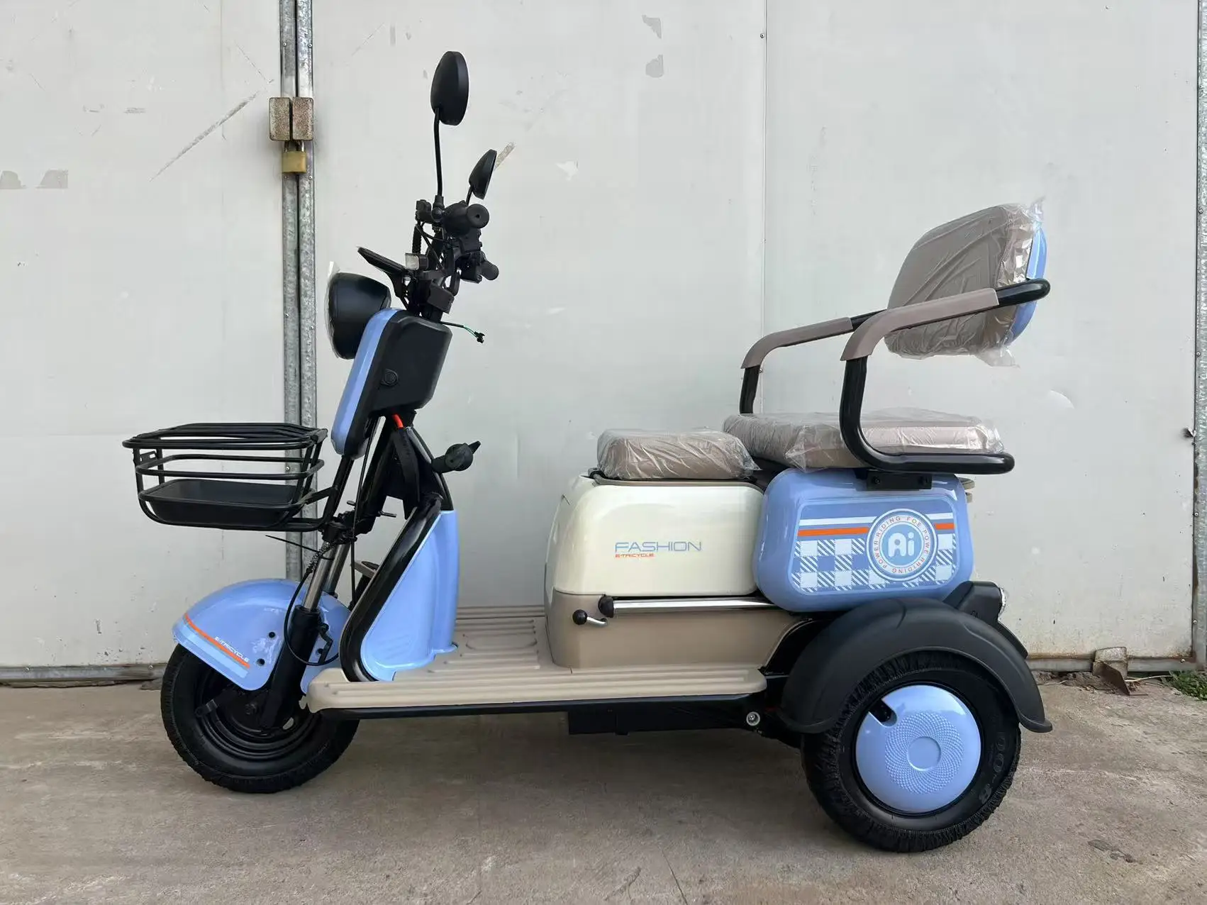 CHANG LI 48v Electric Adult Scooter - Colorful & Versatile