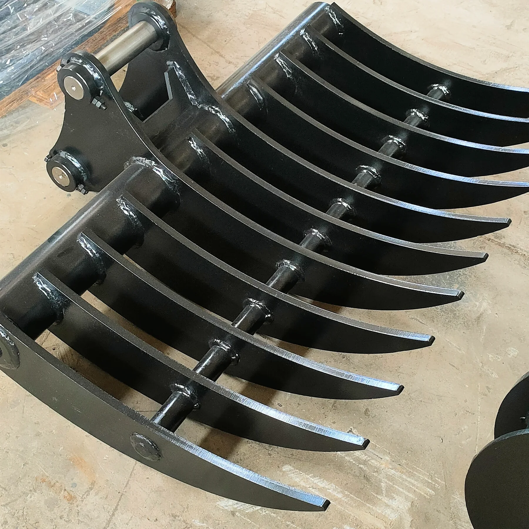 Excavator Rake Bucket Excavator Hydraulic Rake Bucket Excavator Rake ...