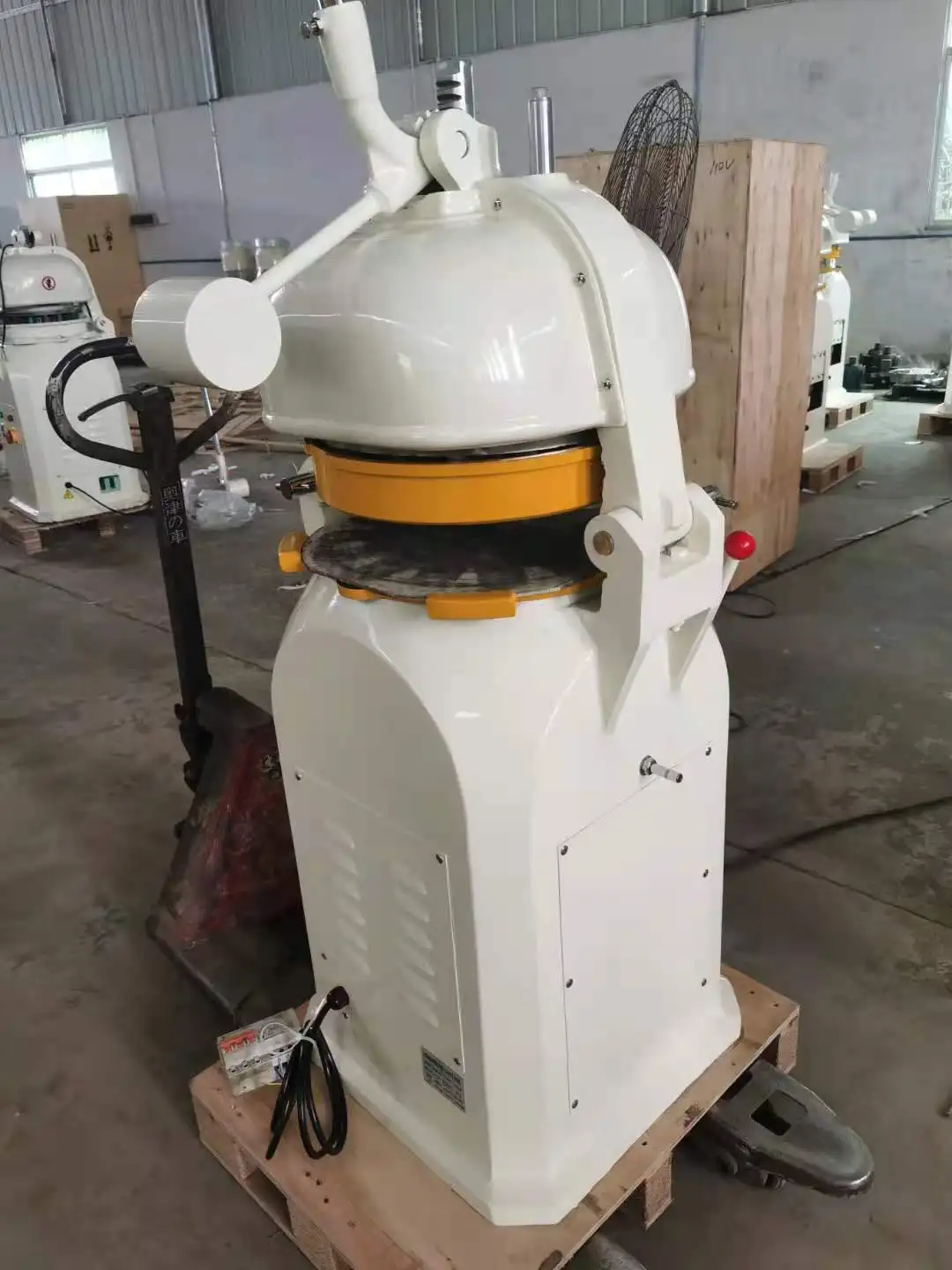 Automatic Dough Divider and Rounder - Efficient Baking