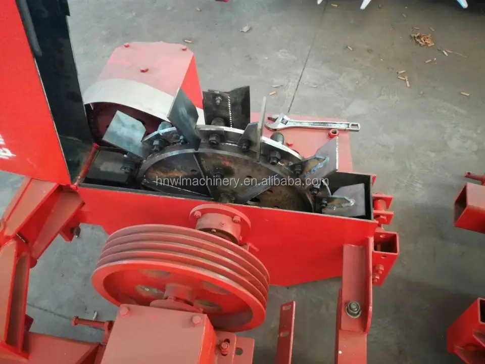 Tractor Mounted Napier Grass Cutter - Efficient Silage Harvester