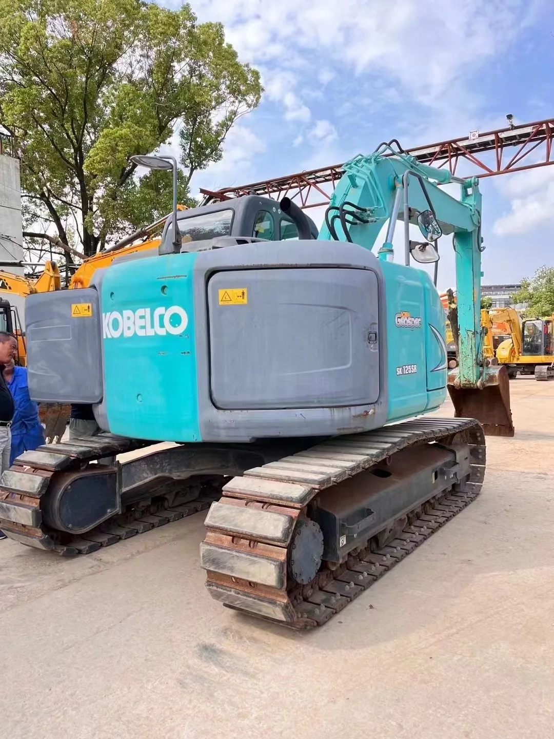 Japan Used 12 Ton Kobelco Crawler Excavator Original Sk125sr Sk125 Hydraulic Digger 125 125sr ...