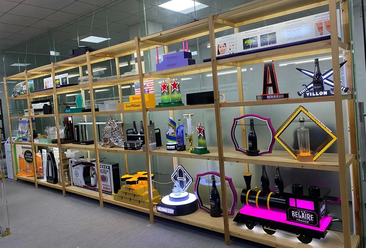 Acrylic Car Display Box LED 1/18 Model Car Storage Box Plexiglass Scale ...