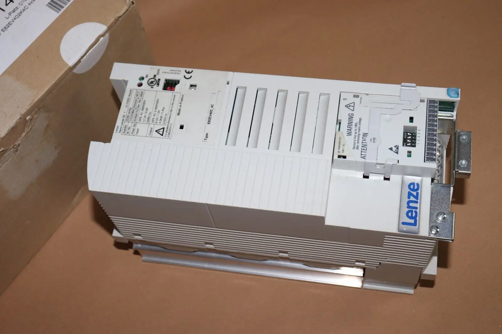 Lenze Inverter 8200 Vector Frequency Inverter E82ev402_2c 4 Kw Mint ...