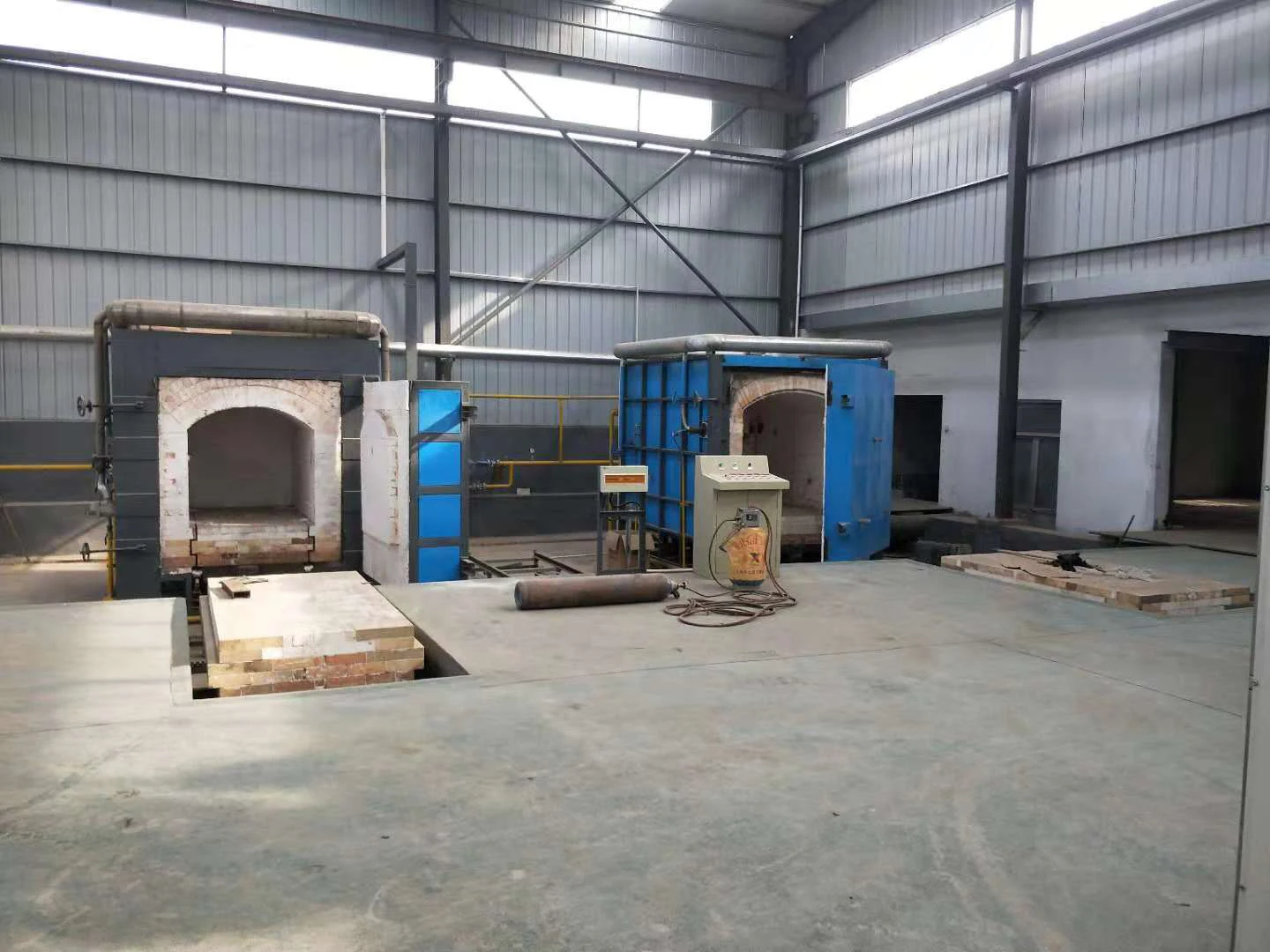 Large Diameter High Temperature Refractory Alumina Ceramic Lined Pipe ...