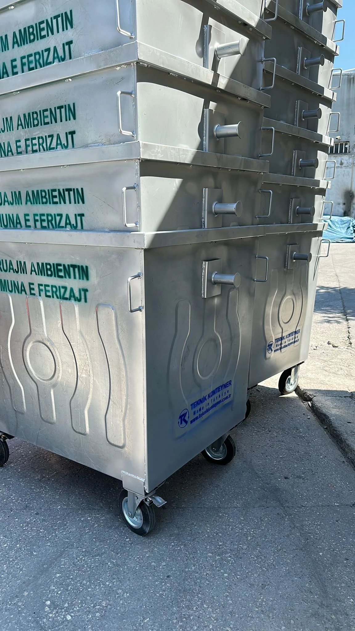 TEKNIK KONTEYNER 1100L Waste Metal Container - Durable & Sustainable