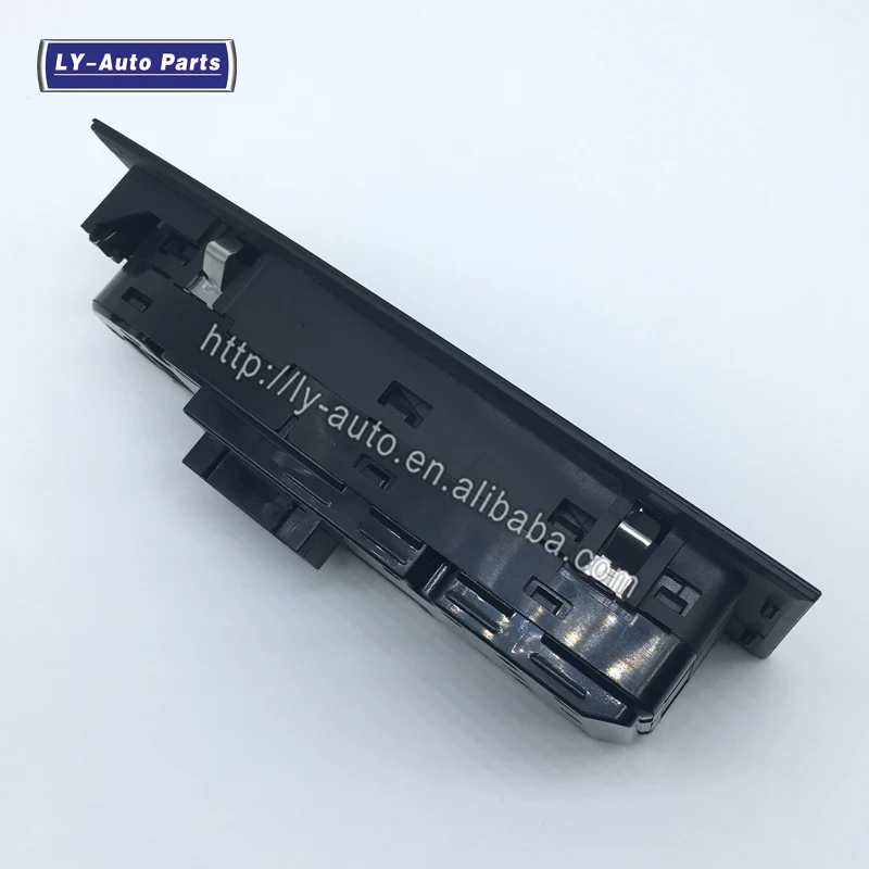 Driver and Mirror Window Switch Control Low With Black Panel ...