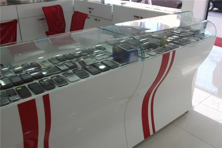 3D Table Drawing - Professional Counter Design for Mobile Shops