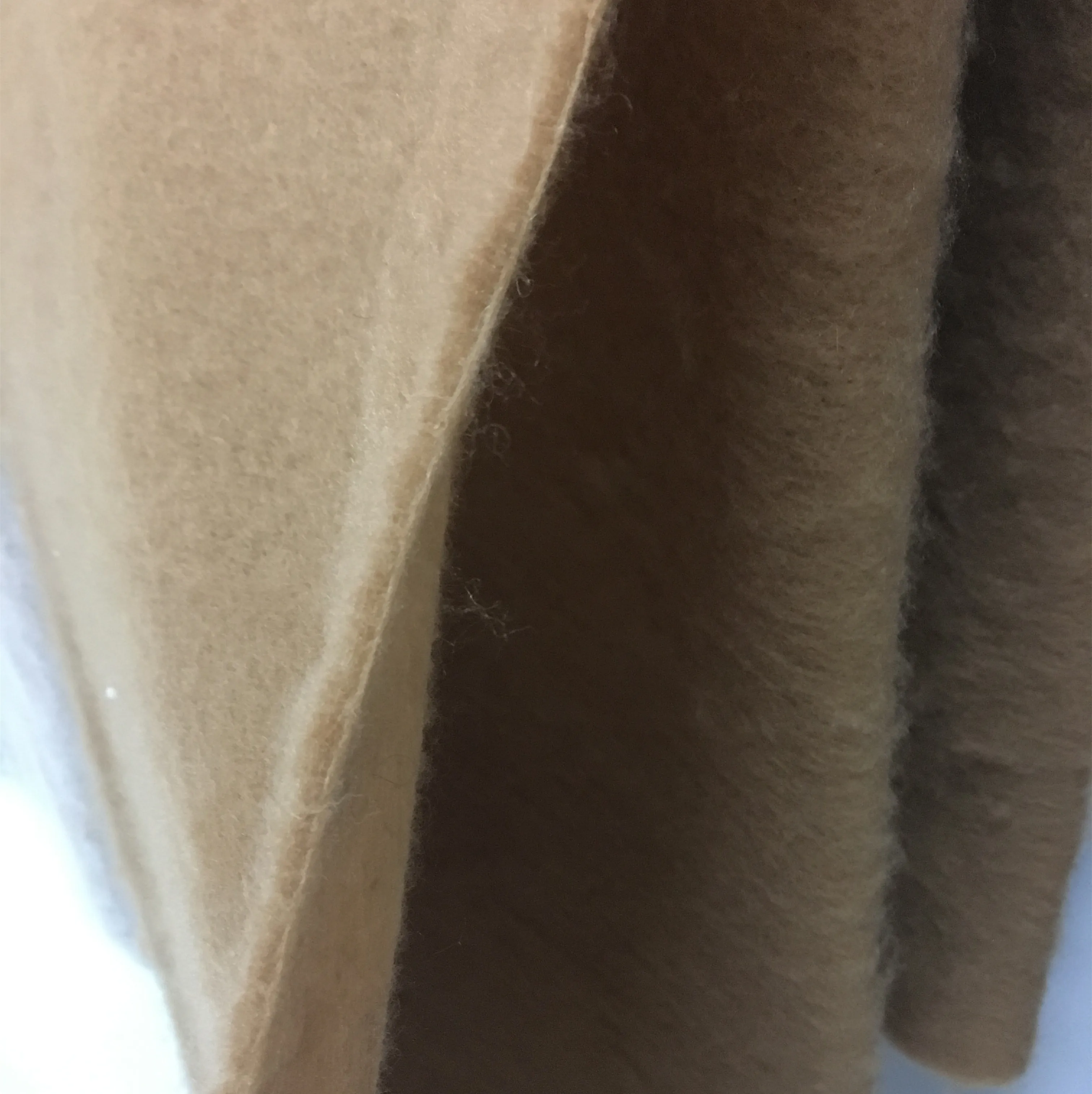 2023 Best Selling Thermal Bonded 100% Camel Hair Wadding For Coat/quilt ...