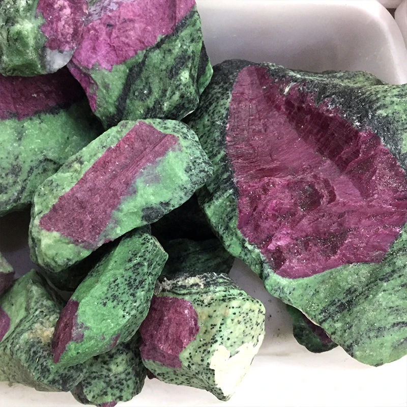 Wholesale High Quality Natural Rough Epidote Stone Raw Ruby Zoisite ...