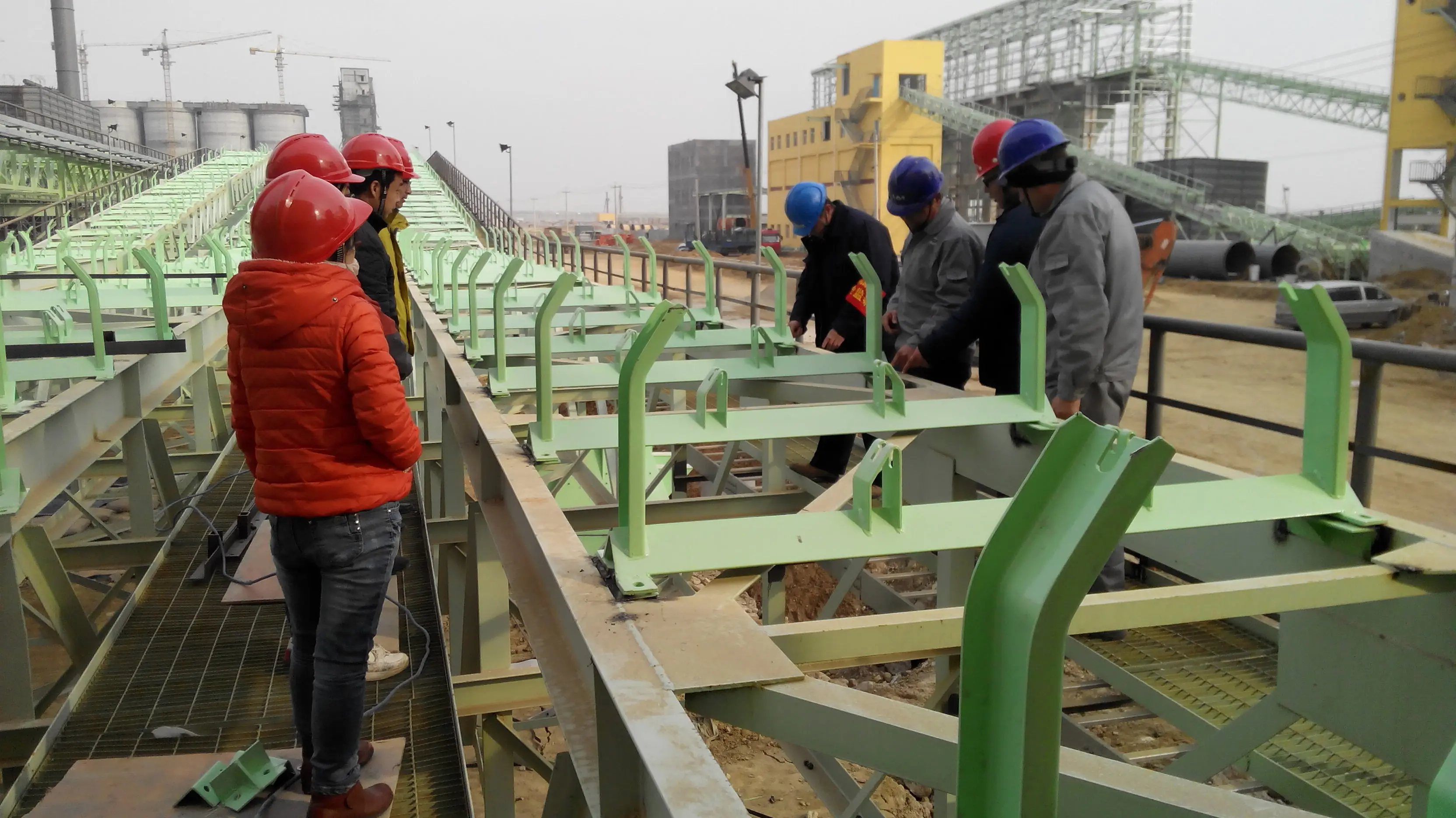 Mobile Ship Loader-coal Stacker-salt Stacker-soybean Ship Loader ...