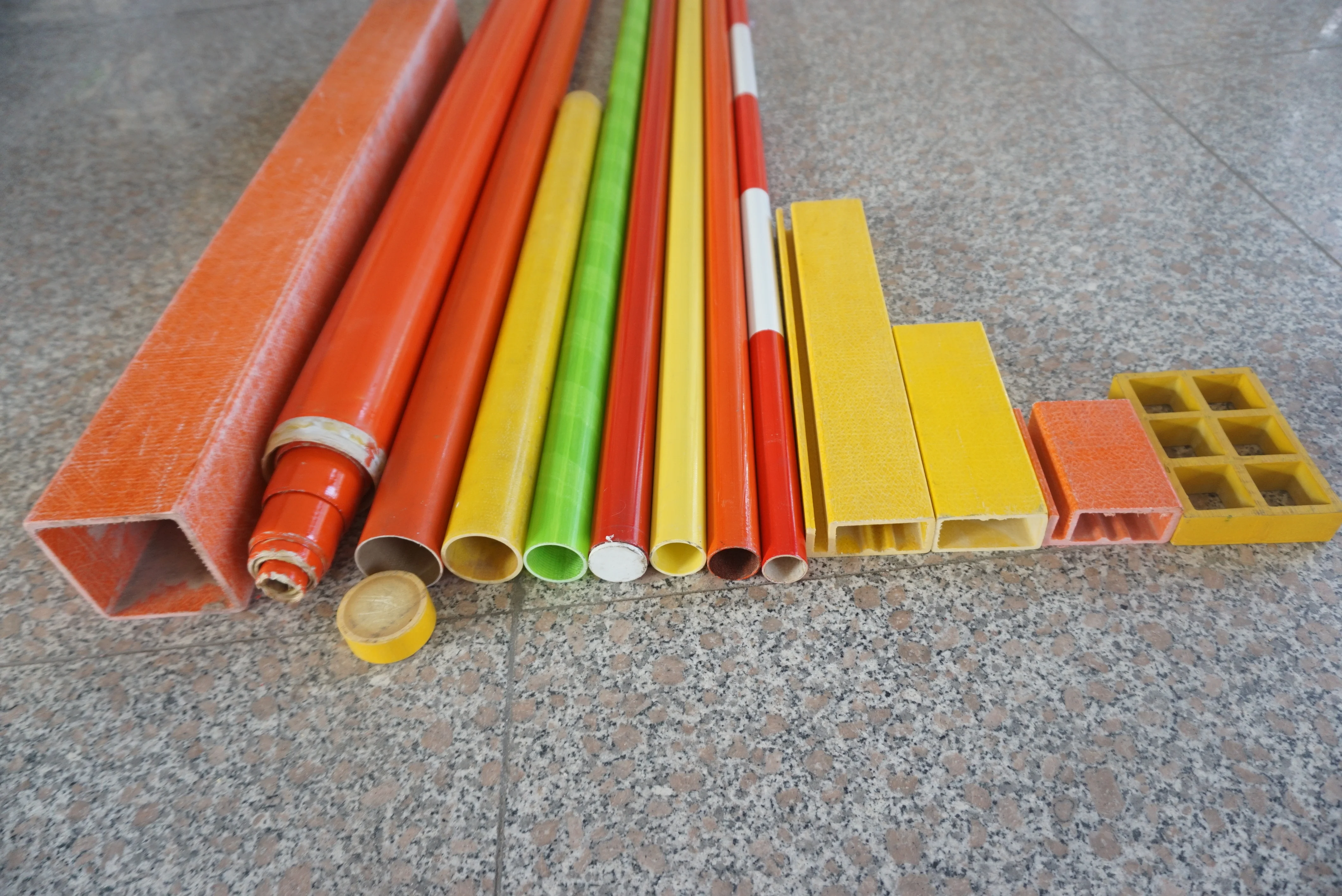 HV FRP Fiberglass Insulated Adjustable Triangle Telescopic Hot Stick