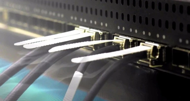 QSFP to RJ45 for 10G Base T Ethernet - 40G QSFP DAC/AOC Cable