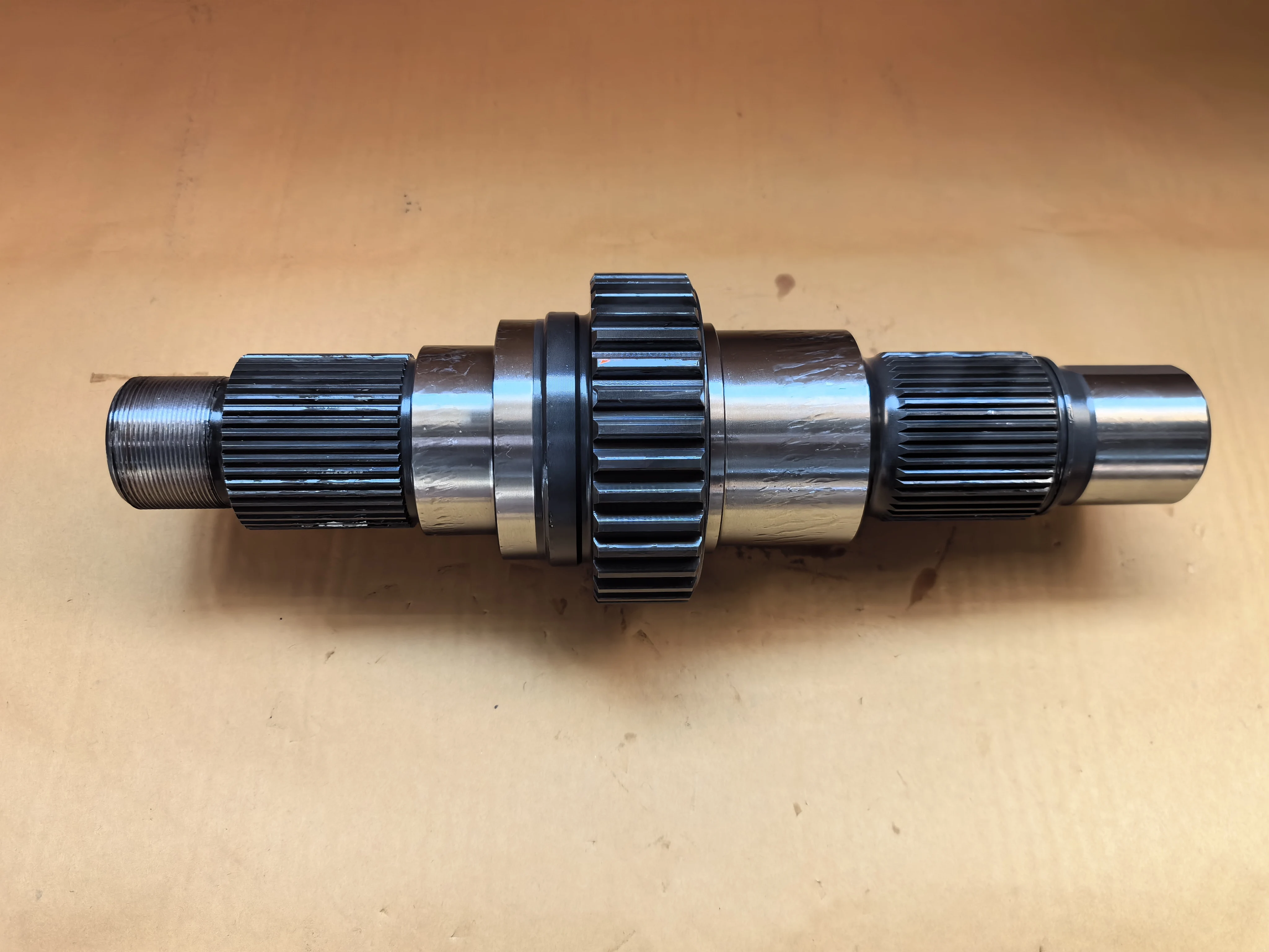 3297D1616 Input Shaft for MERITOR/ROCKWELL RT40 Trucks