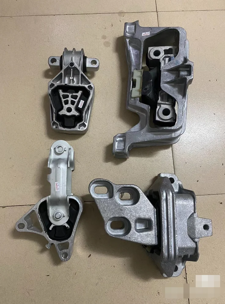 Benz Original M270 M651 Engine Support Frame for Mercedes