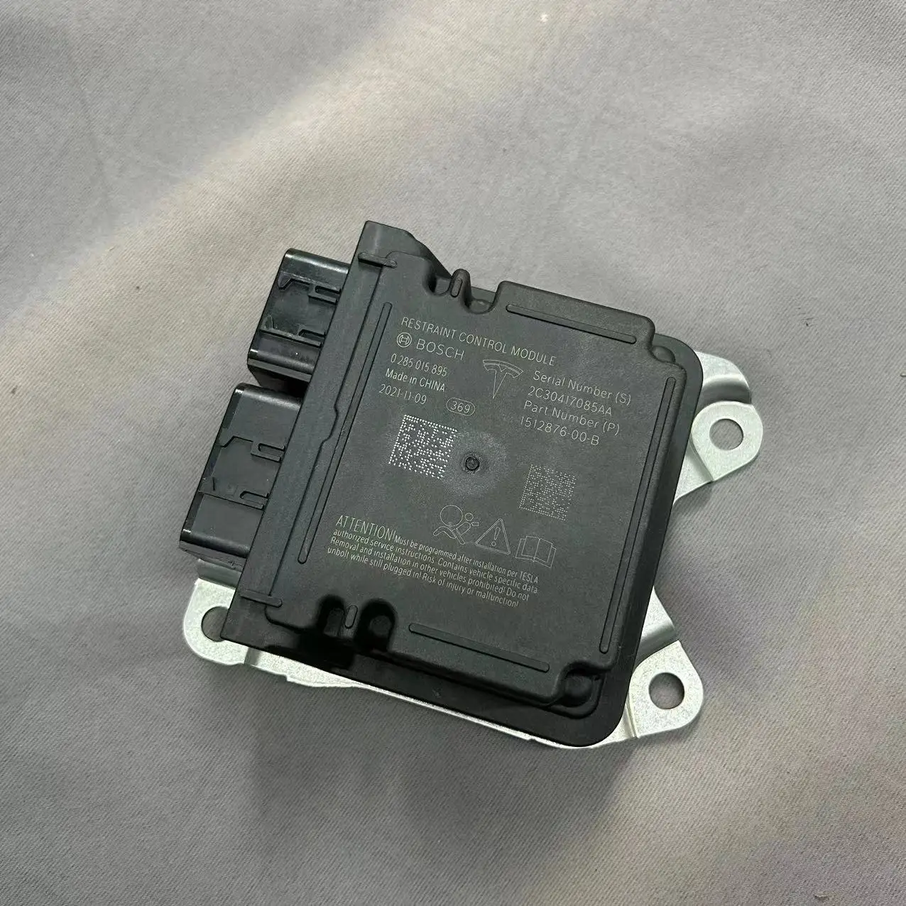 New Auto Parts Restraint Control Module For Tesla Model 3 Model Y ...
