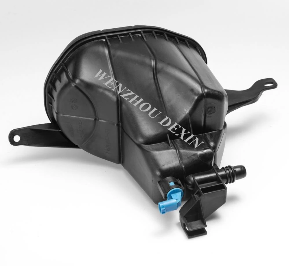 Expansion Tank 17137601950 17137578439 17137647284 For Bmw 5(f18) Bmw 7 ...