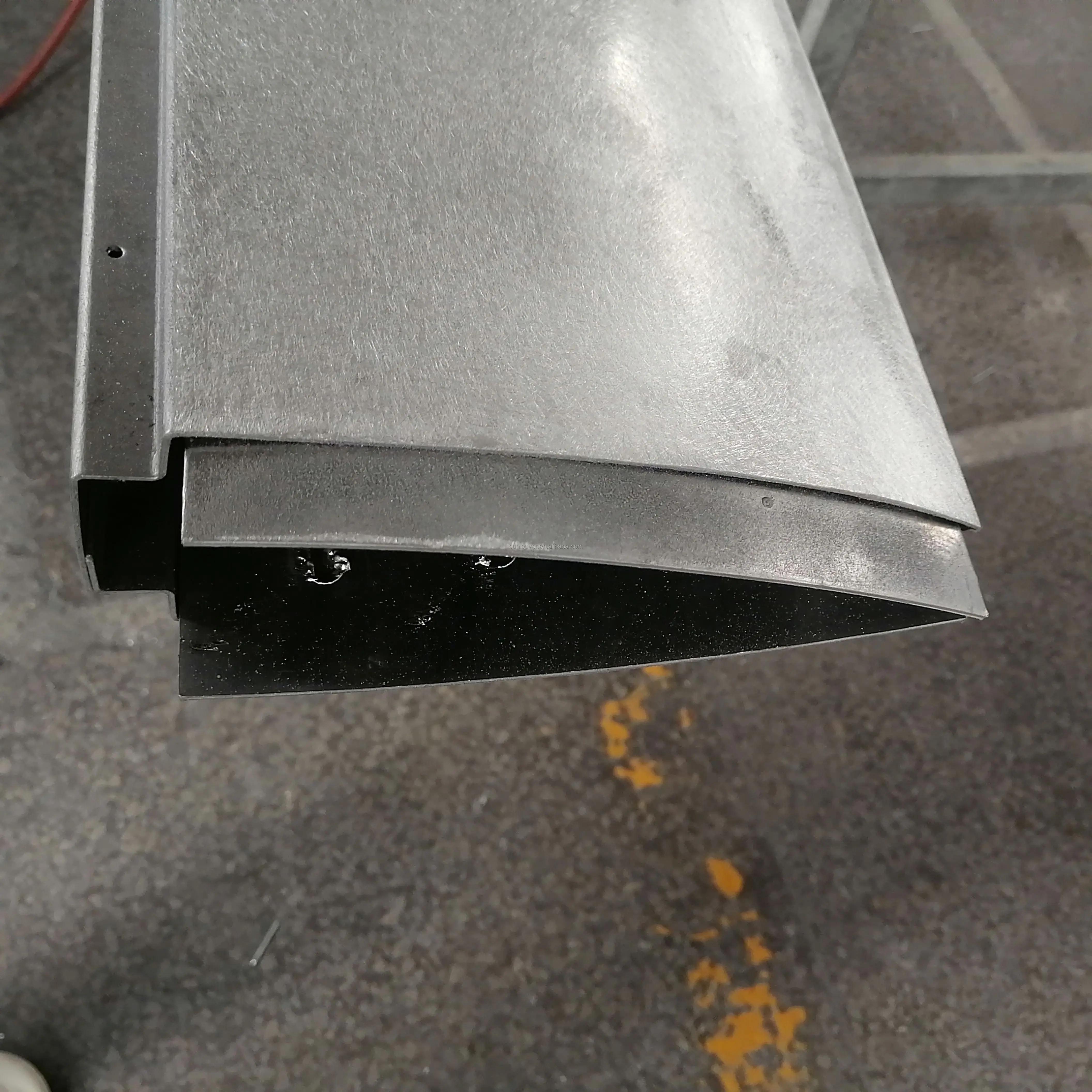 Aluminum Acoustic Horizontal Installed Curved Shape Facade Louver