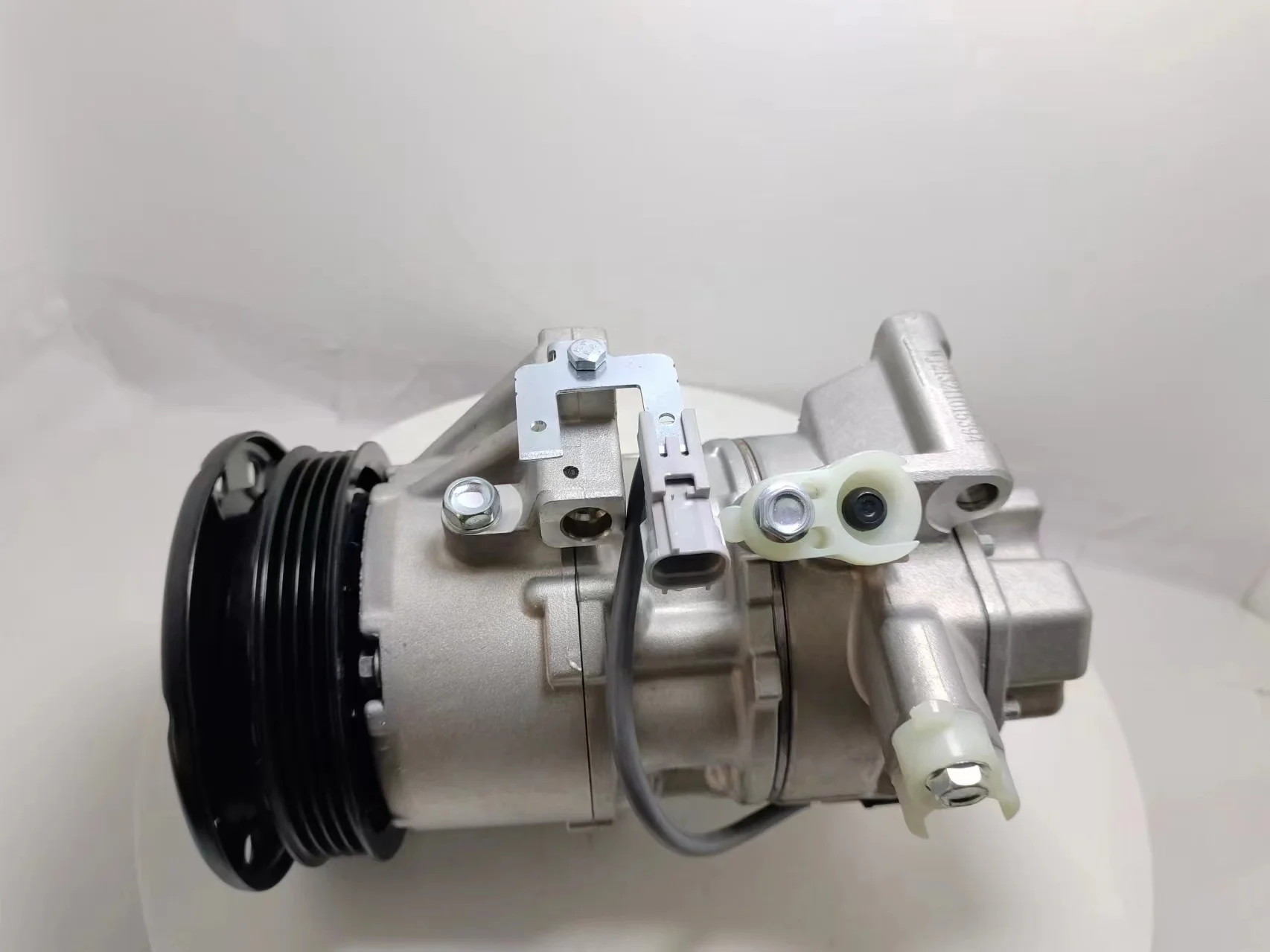 5SER09C Ac Compressor for Toyota YARIS '08 - OEM 447150-4690