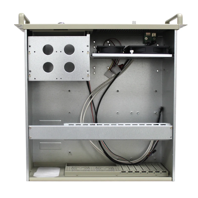 Front Lockable ATX Rackmount Server Chassis - 450mm Depth