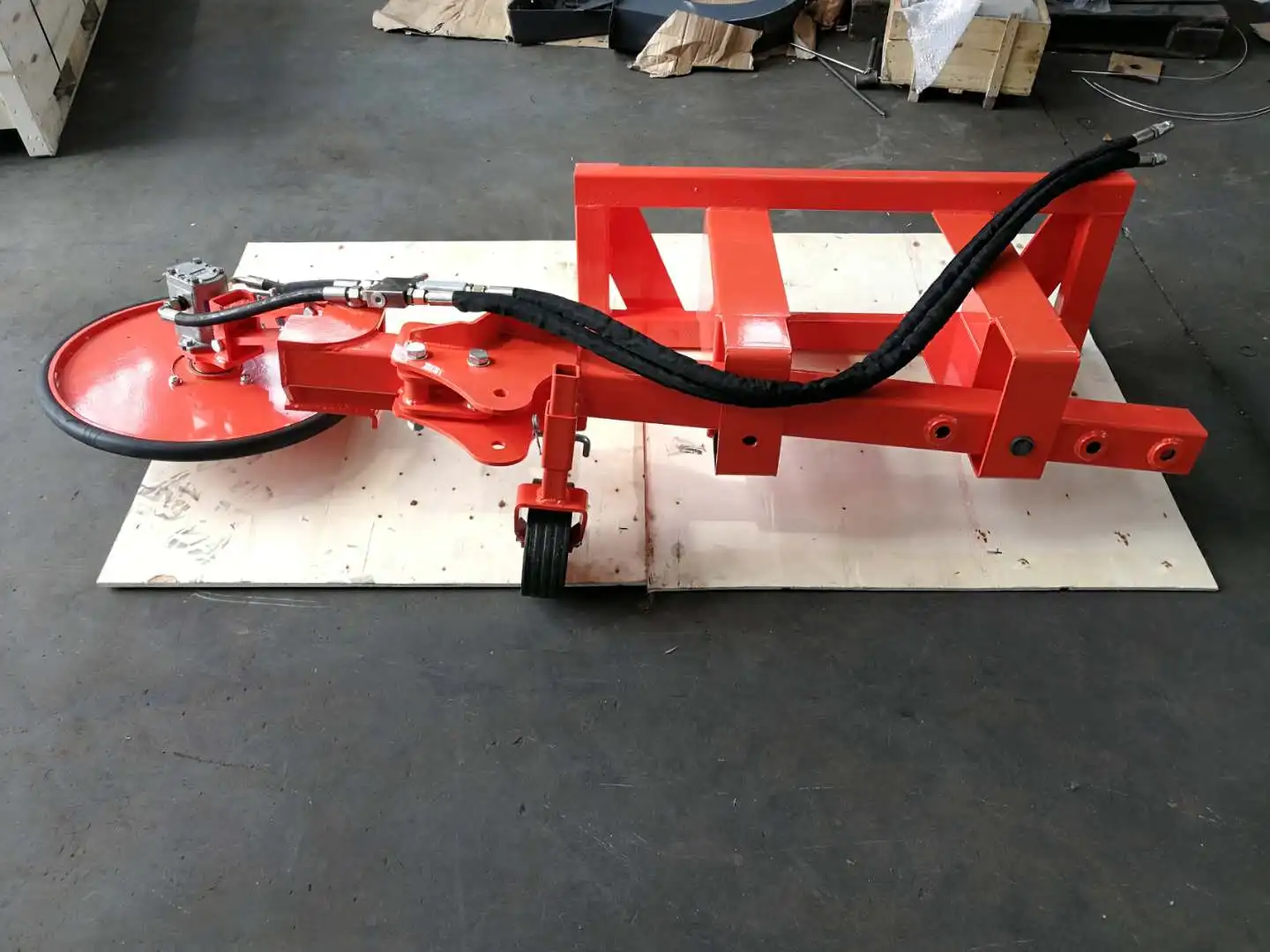 Multifunctional PTO Side Trim Mower - 600 Mm Cutting Width