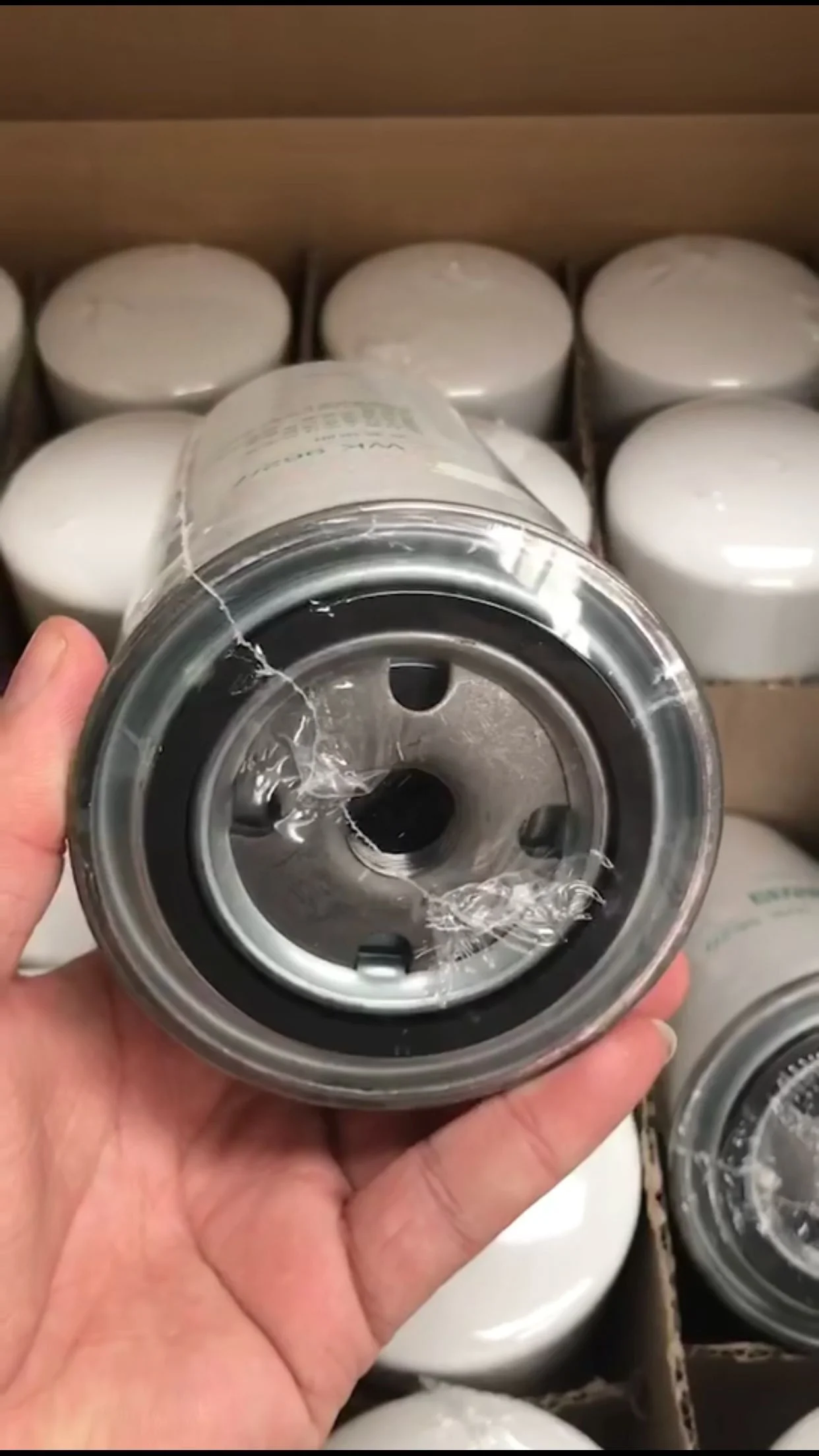 Hot Selling Heavy Truck Fuel Filter Assembly Wk9627 Vg1560080012 - Buy ...