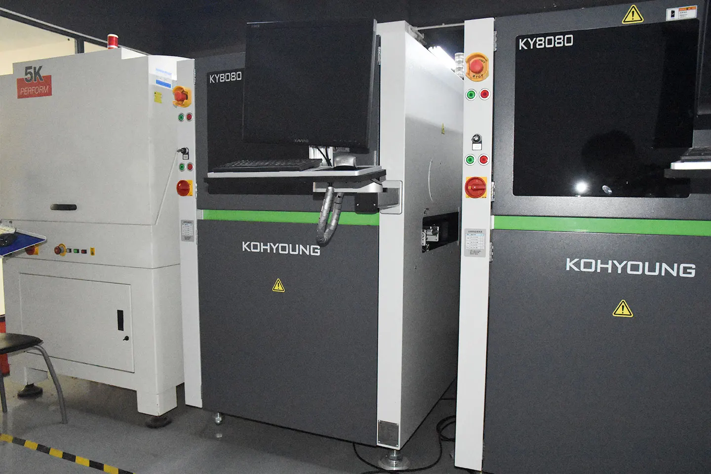 KOH YOUNG SPI KY8080 - True 3D Solder Paste Inspection System