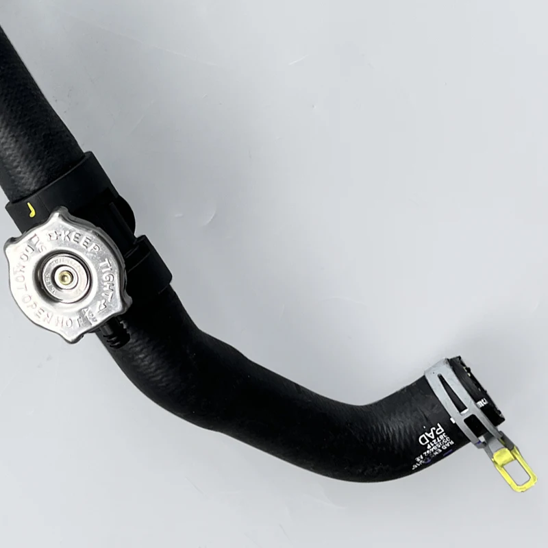 Original Upper Radiator Inlet Coolant Hose Pipe For Dodge Caliber 2009 ...