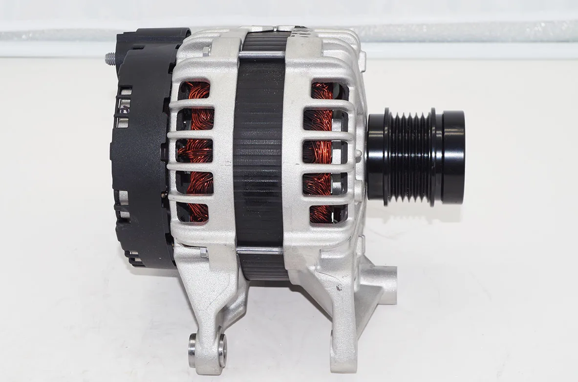 令人敬畏的m274.920 M274.910 0125812064 A0009069305 0009067703发电机发电机奔驰 ...