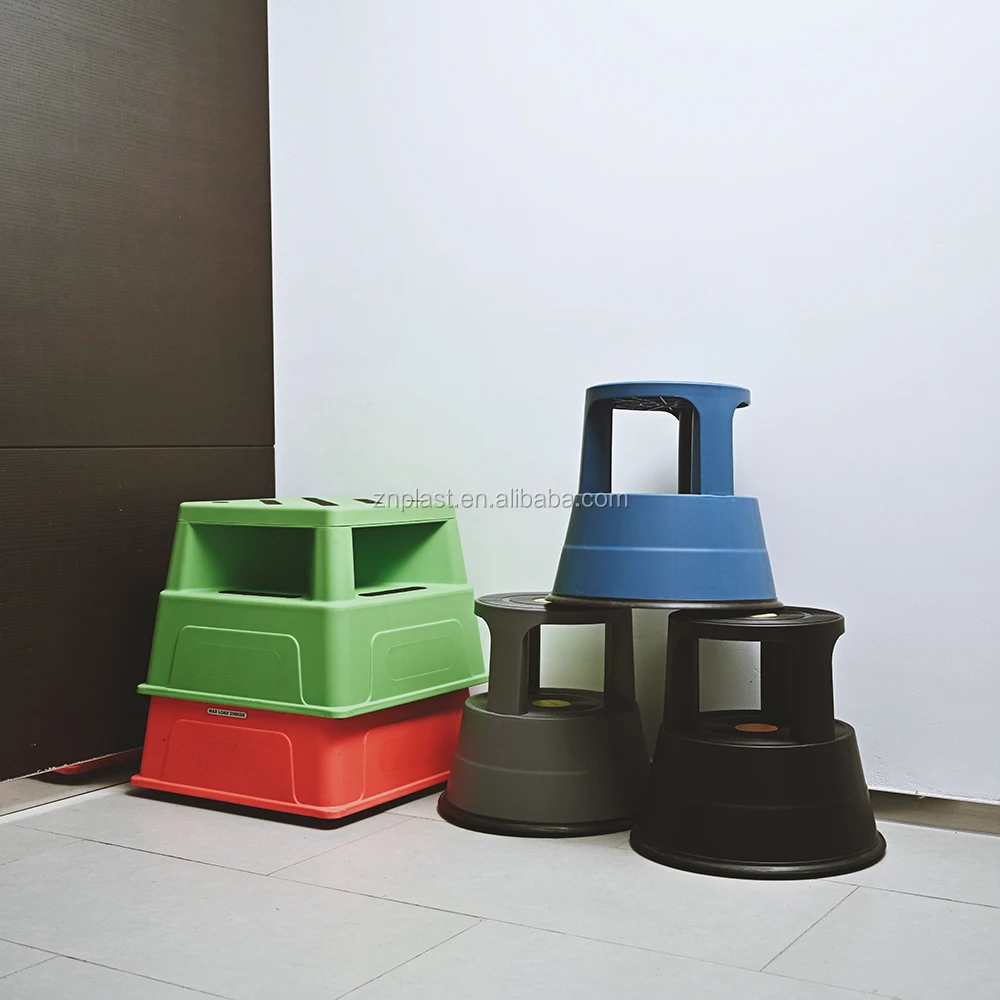 Plastic Rolling Kick Safety Step Stool Ladder with Wheels