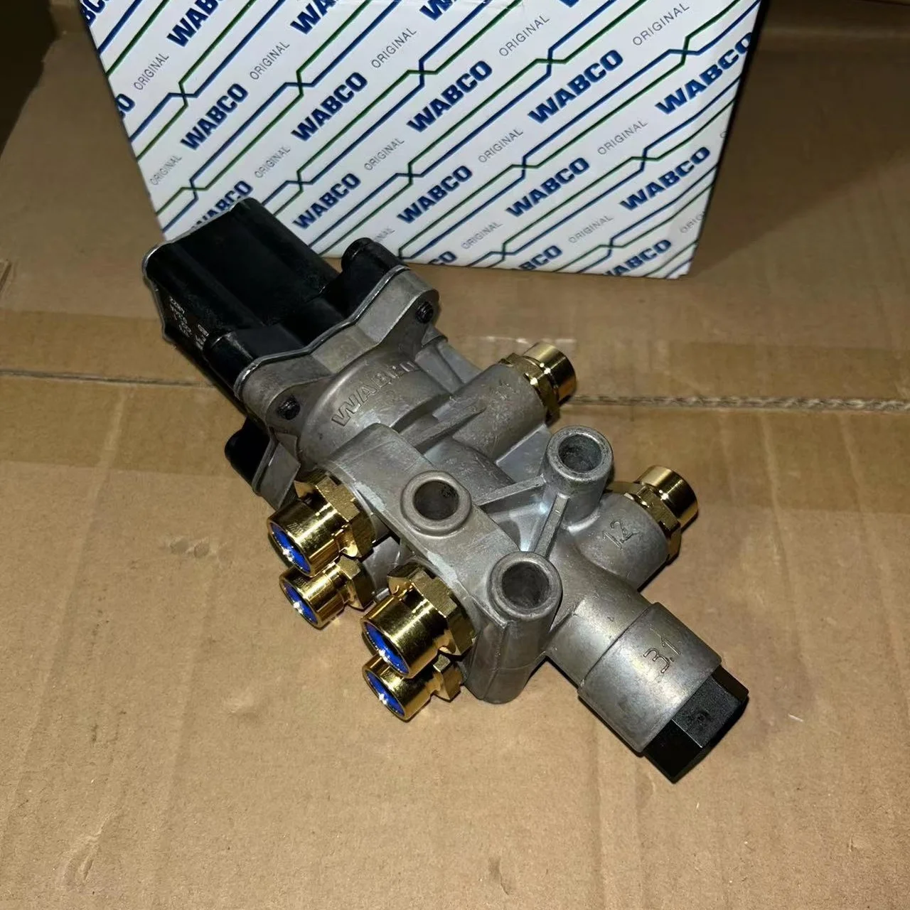 Original Wabco 4630840410 Lift Axle Control Valve Kamaz 5490 54901 6580 ...