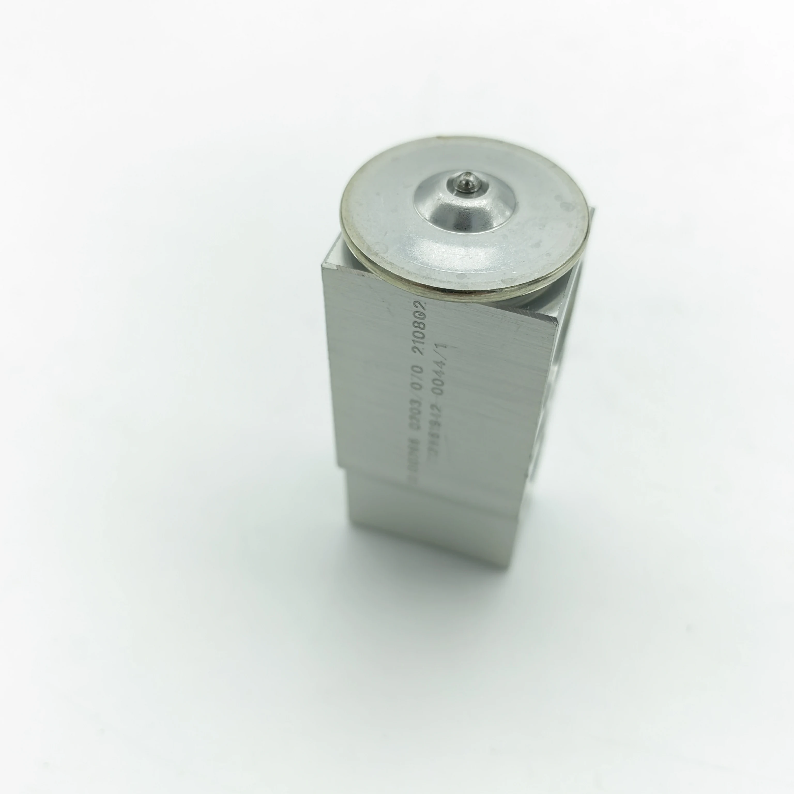 Sinotruk Howo T5G Air Conditioning Expansion Valve 712W61942-0044