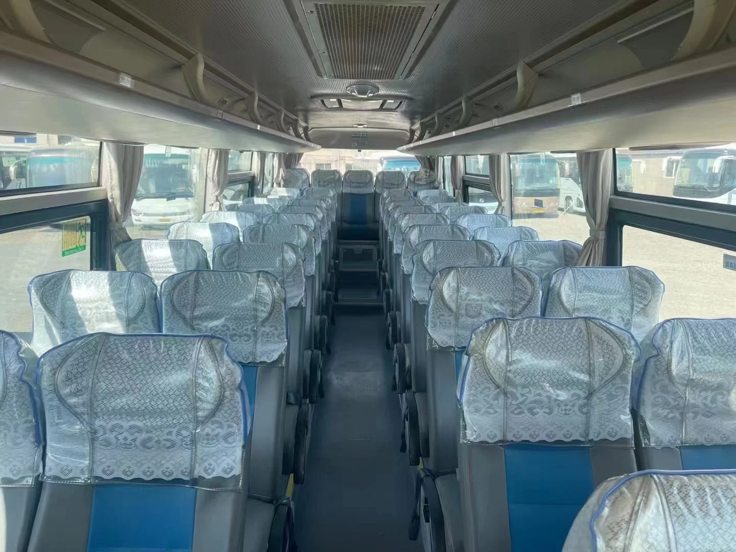 Second-hand Yutong Bus 2014 Yuchai Engine Six-cylinder 47-seater China ...