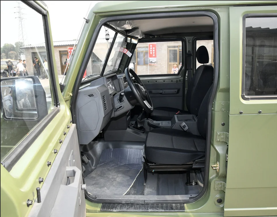 4WD Right Hand Drive Army Green Single Cabin Pickup Truck for Logistics ...
