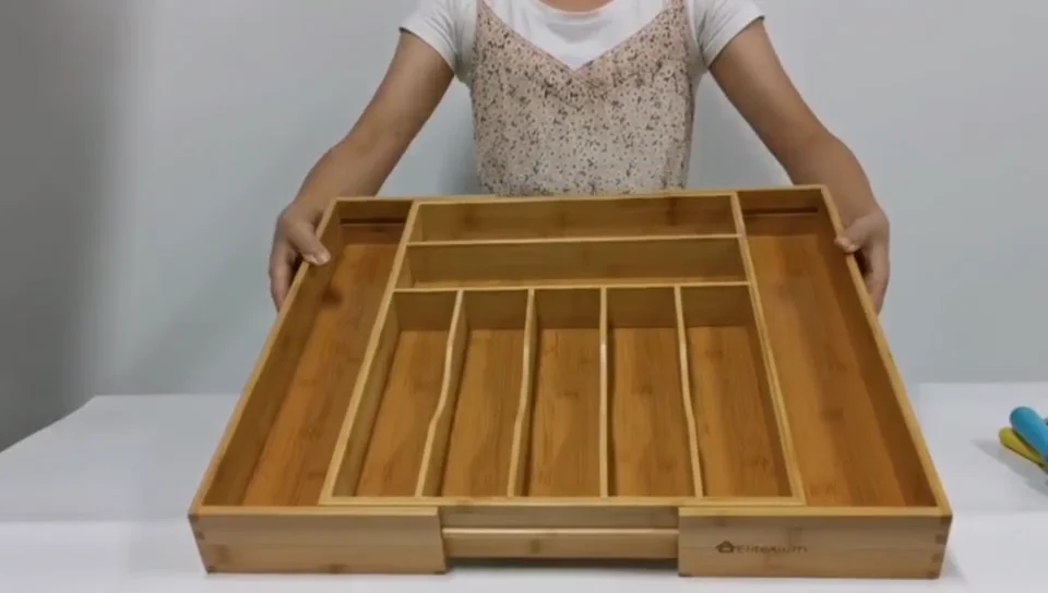 Bamboo Expandable Cutlery Tray -silverware & Drawer Organizer-8 ...