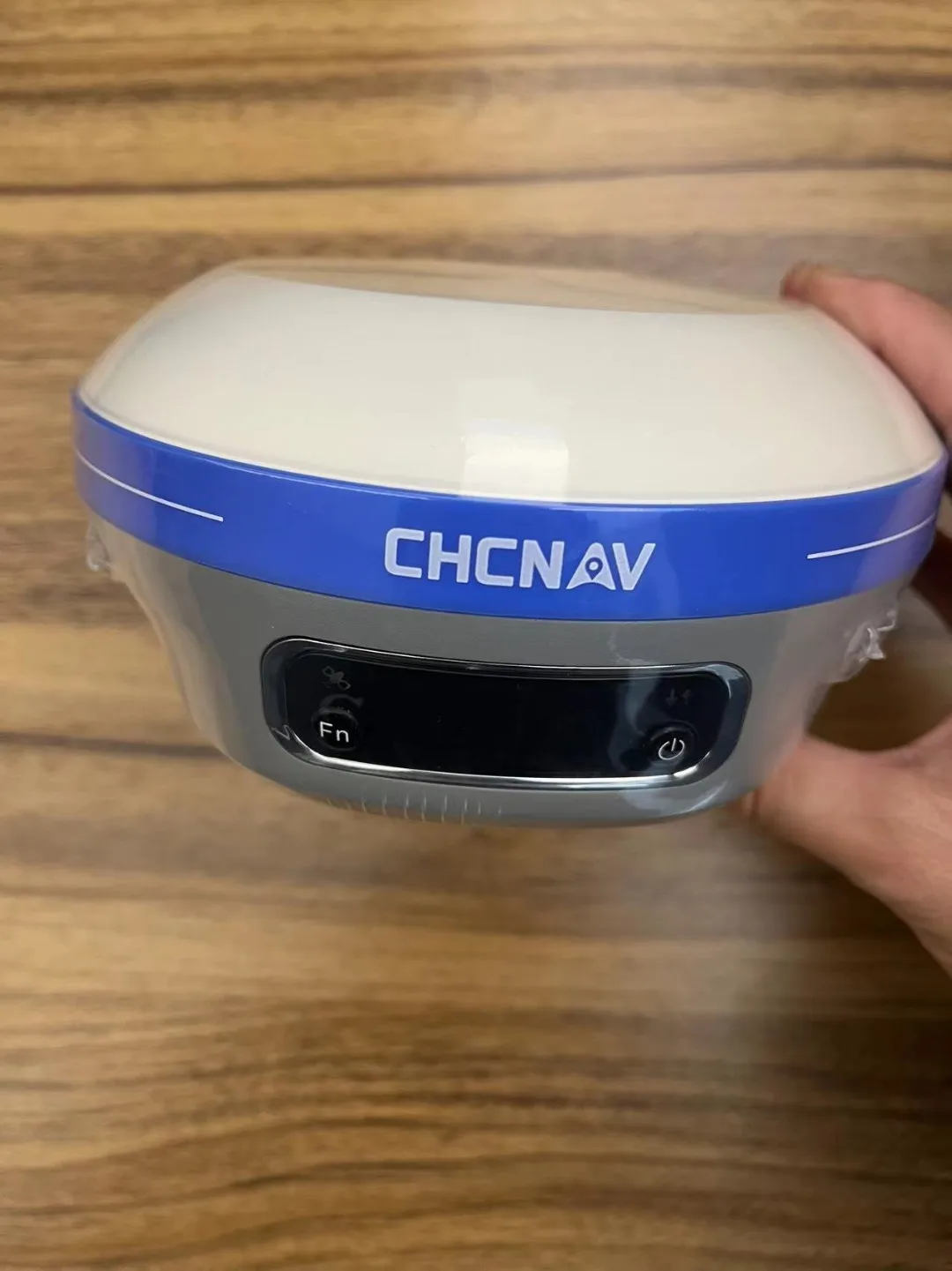 CHCNAV X7/I83 GNSS Receiver - 1408 Channels for Surveying