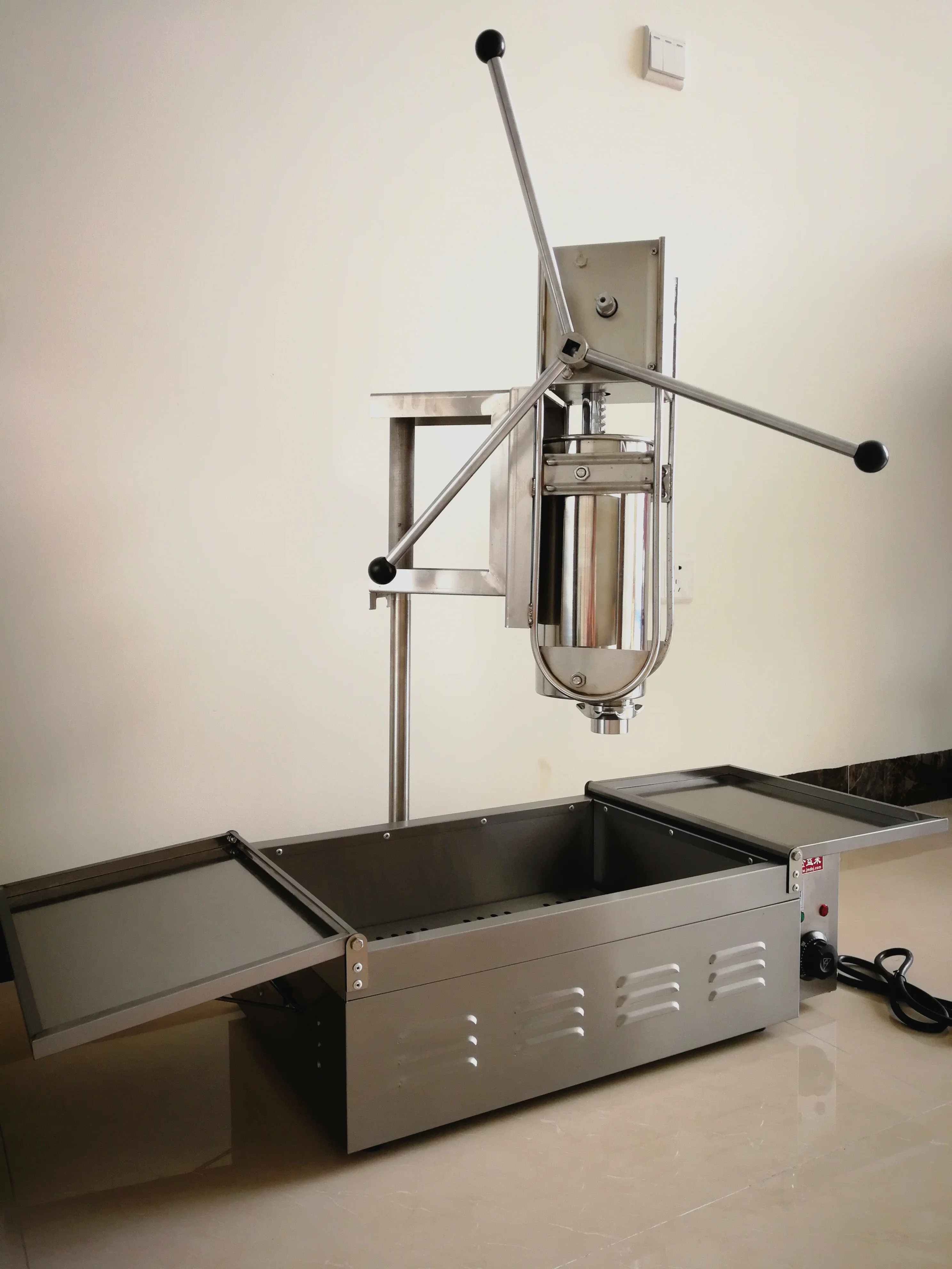 Table Top Manual Churros Machine 5L - Easy to Operate
