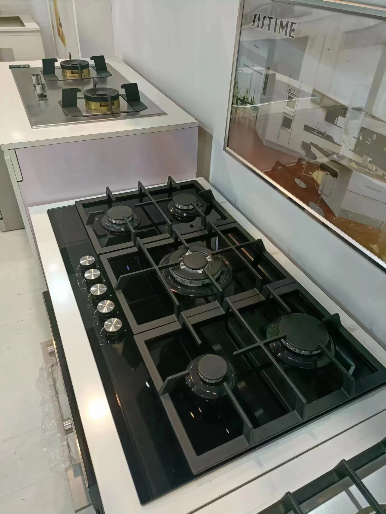 5 Burner Gas Stove - Efficient Cooking for Home & Commercial