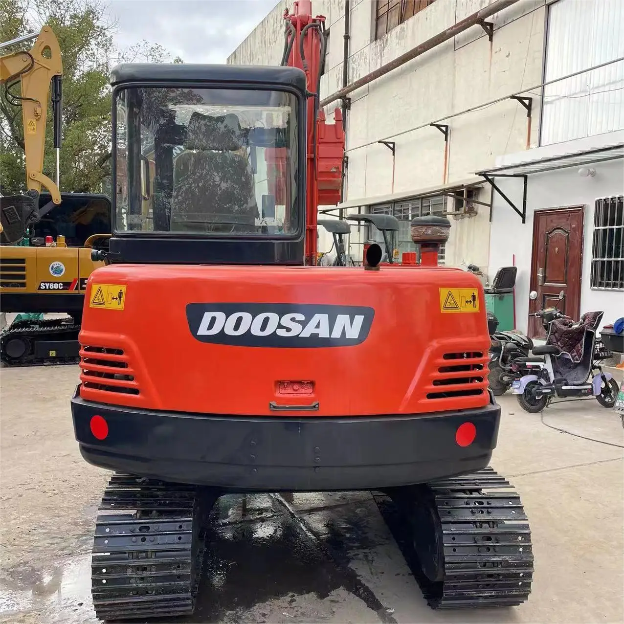 Used Doosan Mini Digger Dx55-9c Second Hand 5 Ton Multi-functional ...