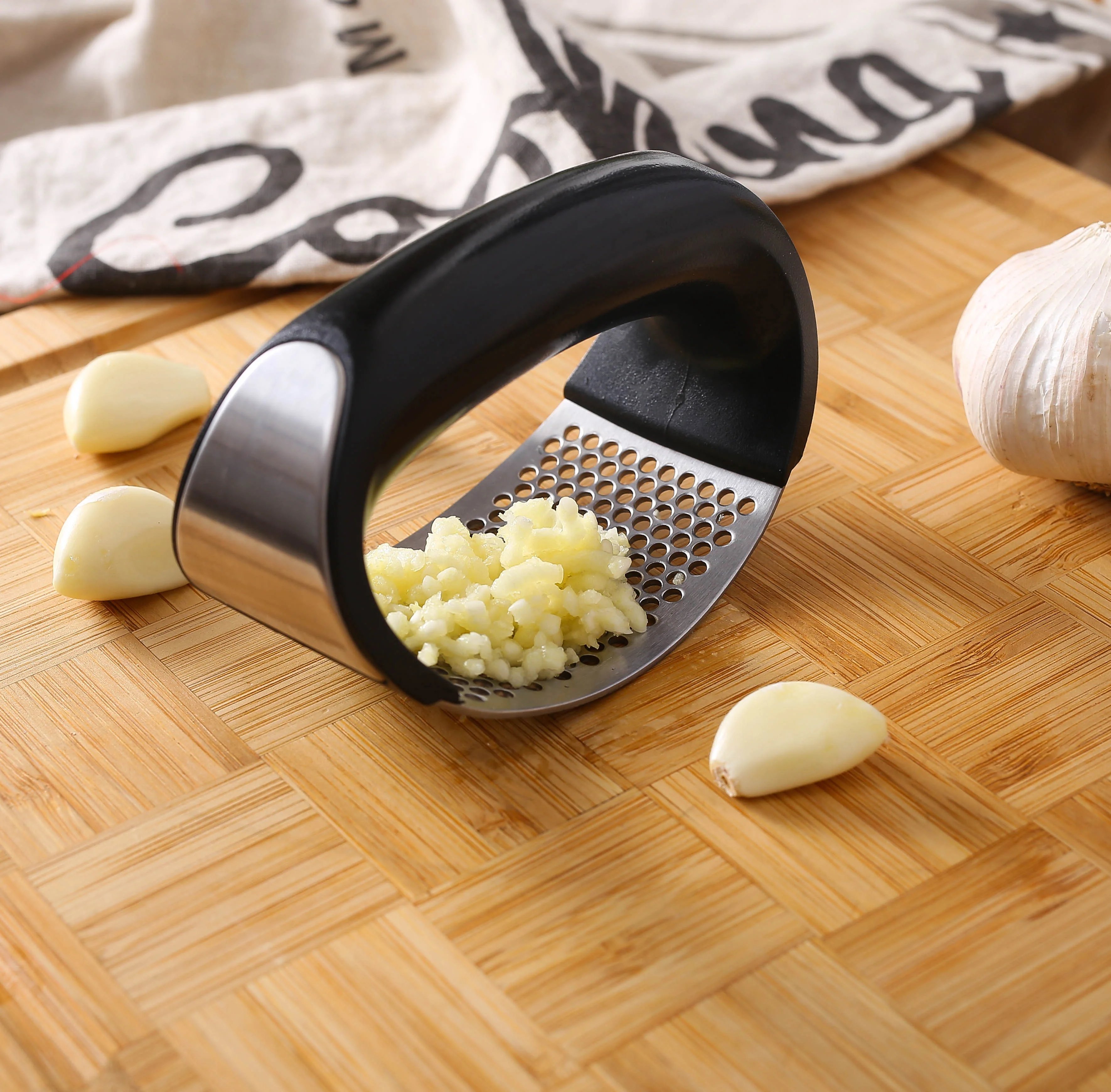 Stainless Steel Garlic Chopper - Efficient & Eco-friendly