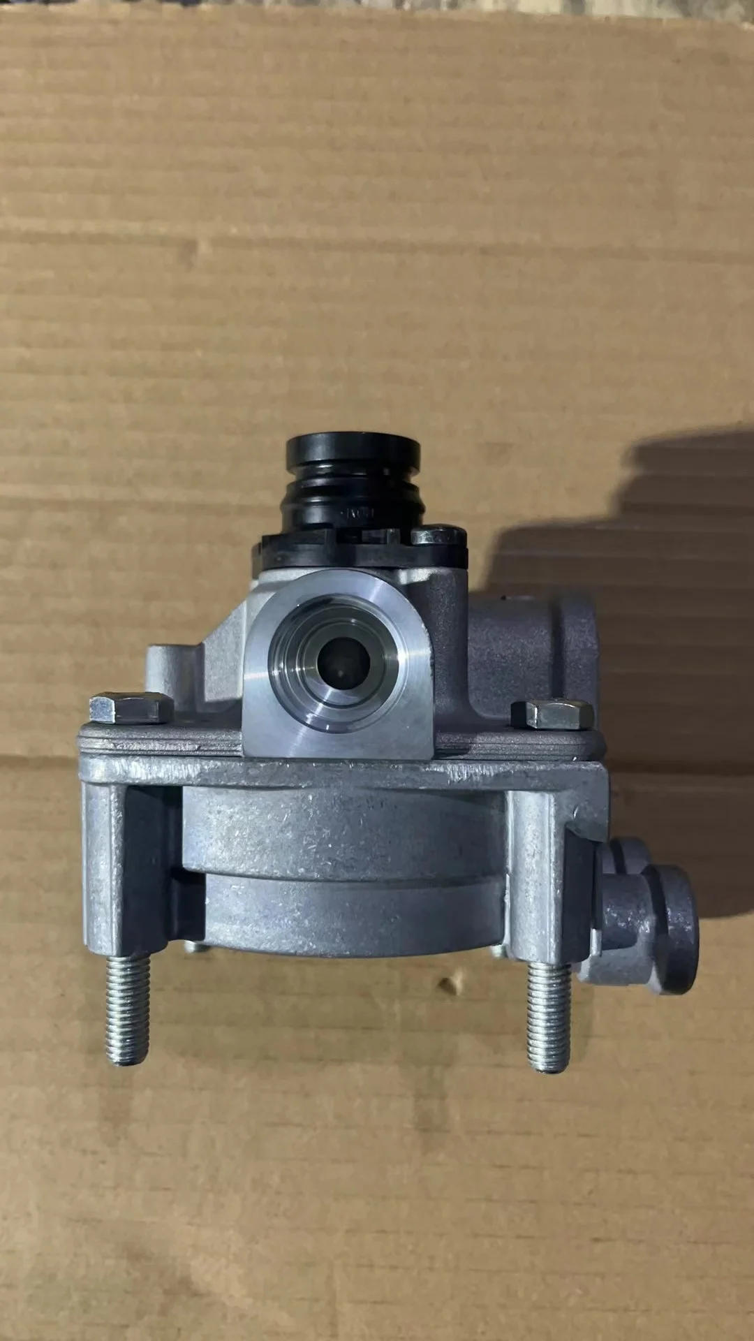 Original Wabco 9730112030 Relay Valve Kamaz 5490 54901 6580 V-olvo S ...