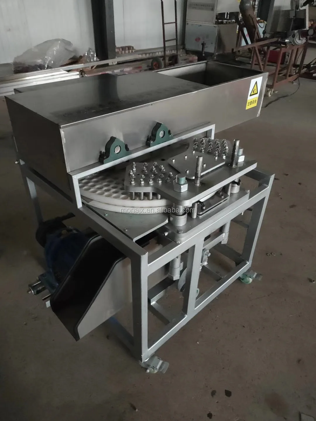 Efficient Plum Pitting Machine - High Efficiency & Low Consumption