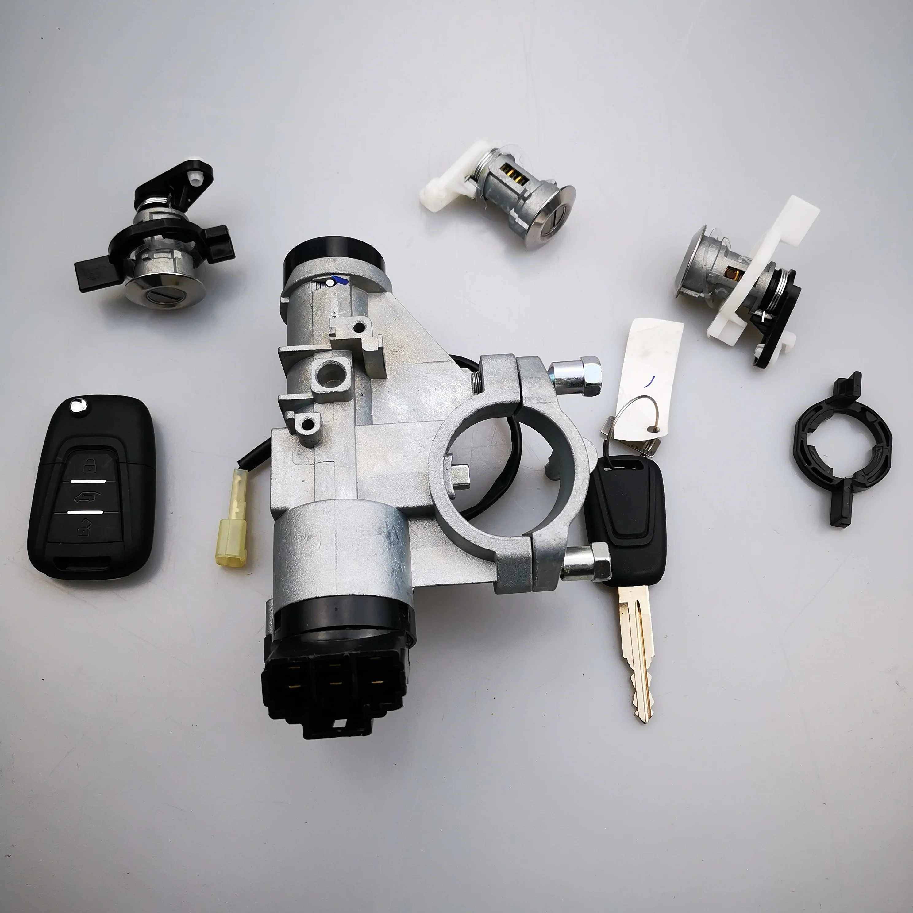 SAIC MAXUS V80 Lock Cylinder & Key Maintenance Assembly