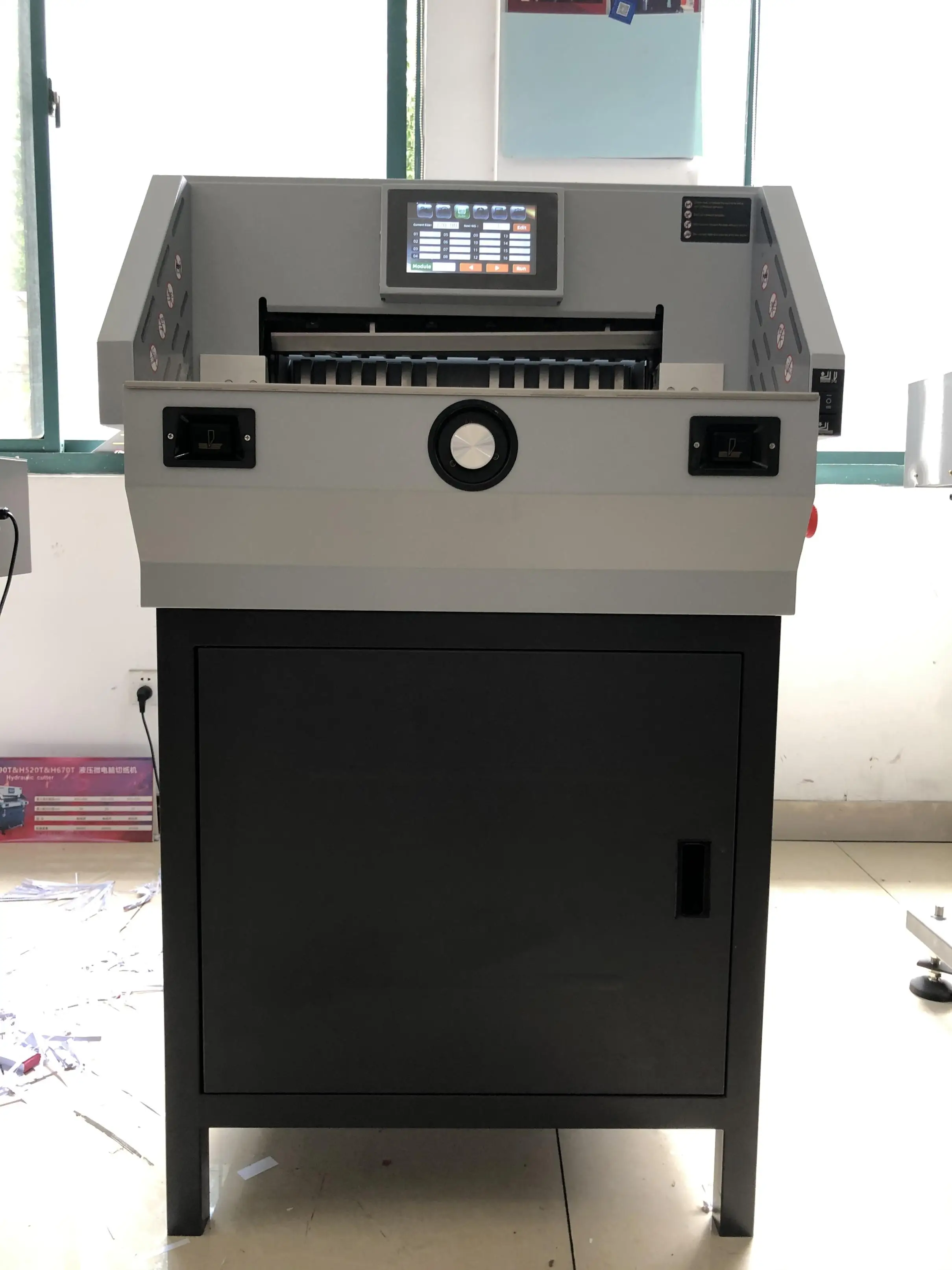 Electric 490mm Paper Cutting Machine E490R - Precise Cuts