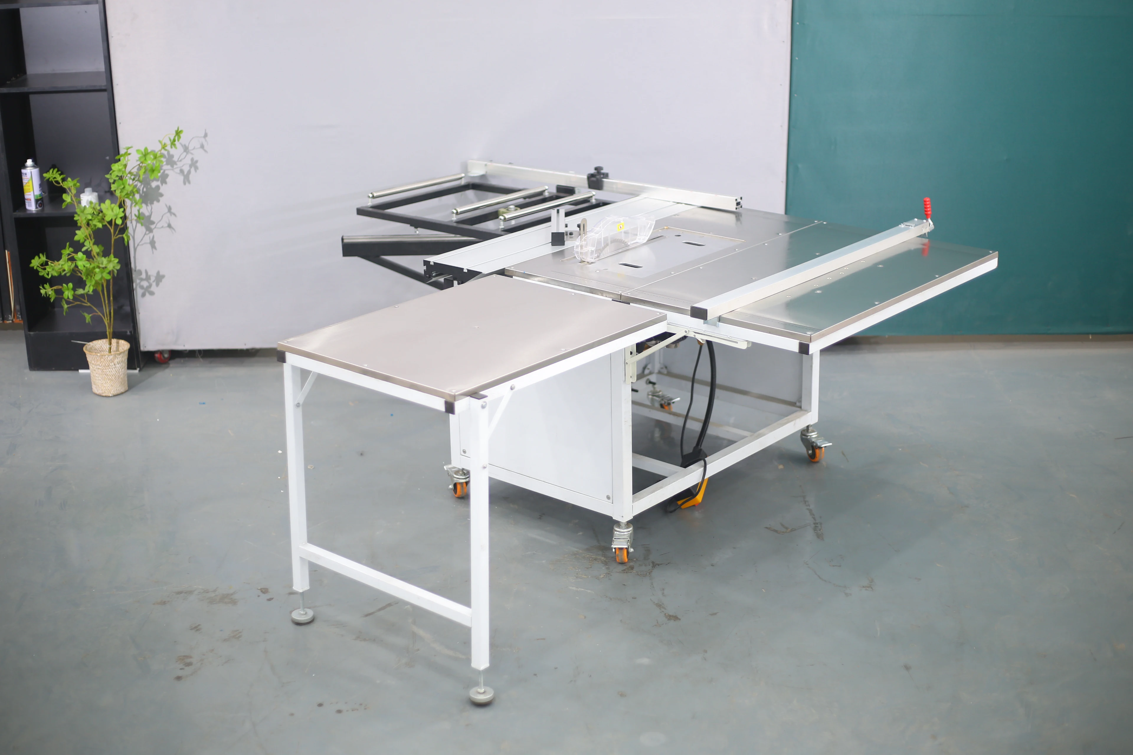 Woodworking Station Wood Panel Cutting Machine Wood Panel Saw Sliding ...