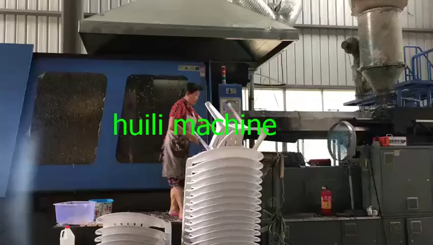 Pp Injection Machine Plastic Tag Pin Injection Molding Making Machine ...