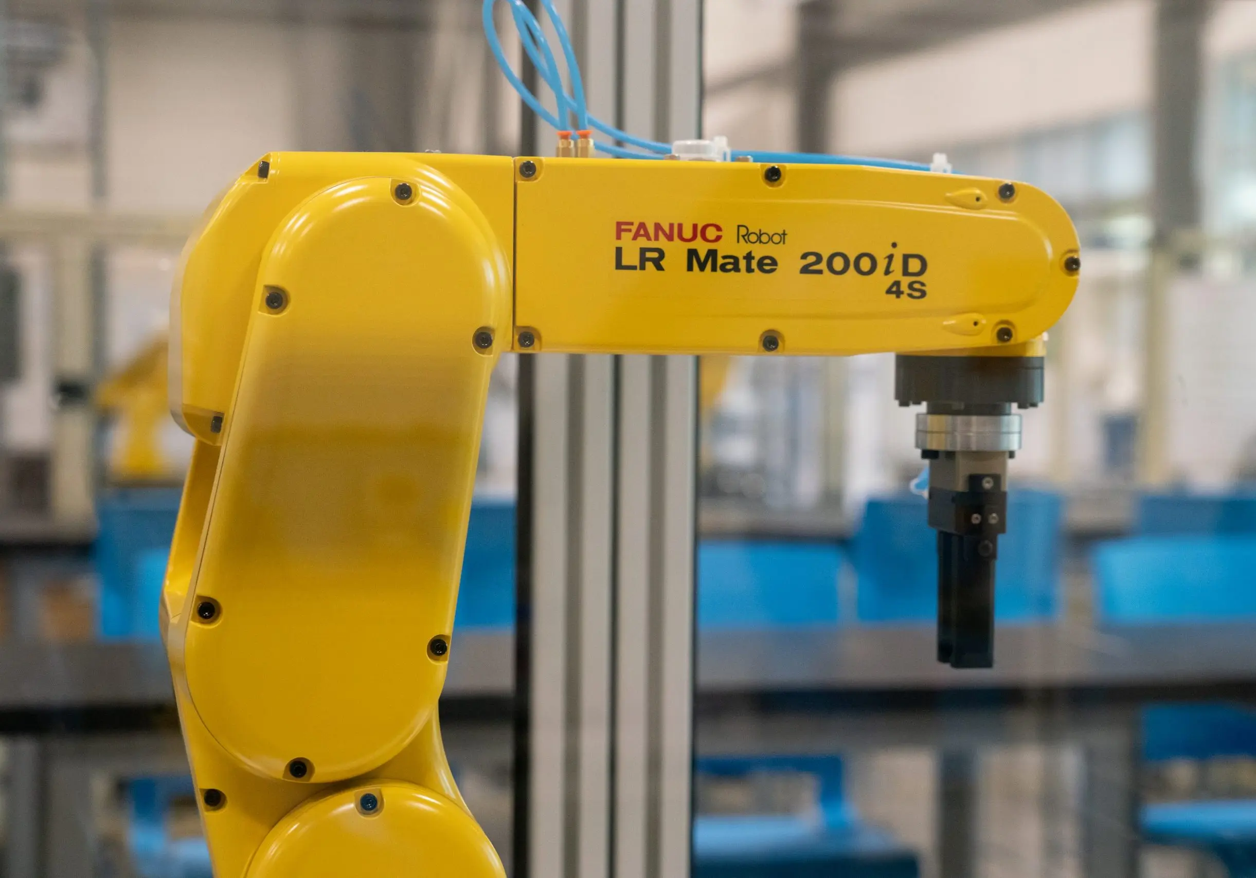6 Axes Fanuc Material Handling Robot LR Mate 200iD/4S Payload 4kg Reach ...