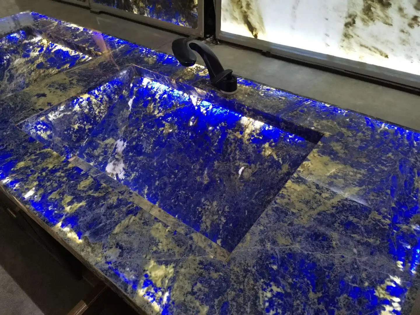 Brazil Green Quartzite - LED Edge-Lit Light Marble