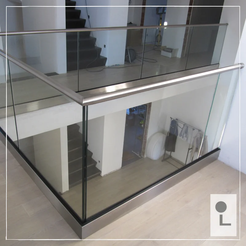 Outdoor Frameless Glass Balustrade Railing PC in Stock Satin Finish 8 ...